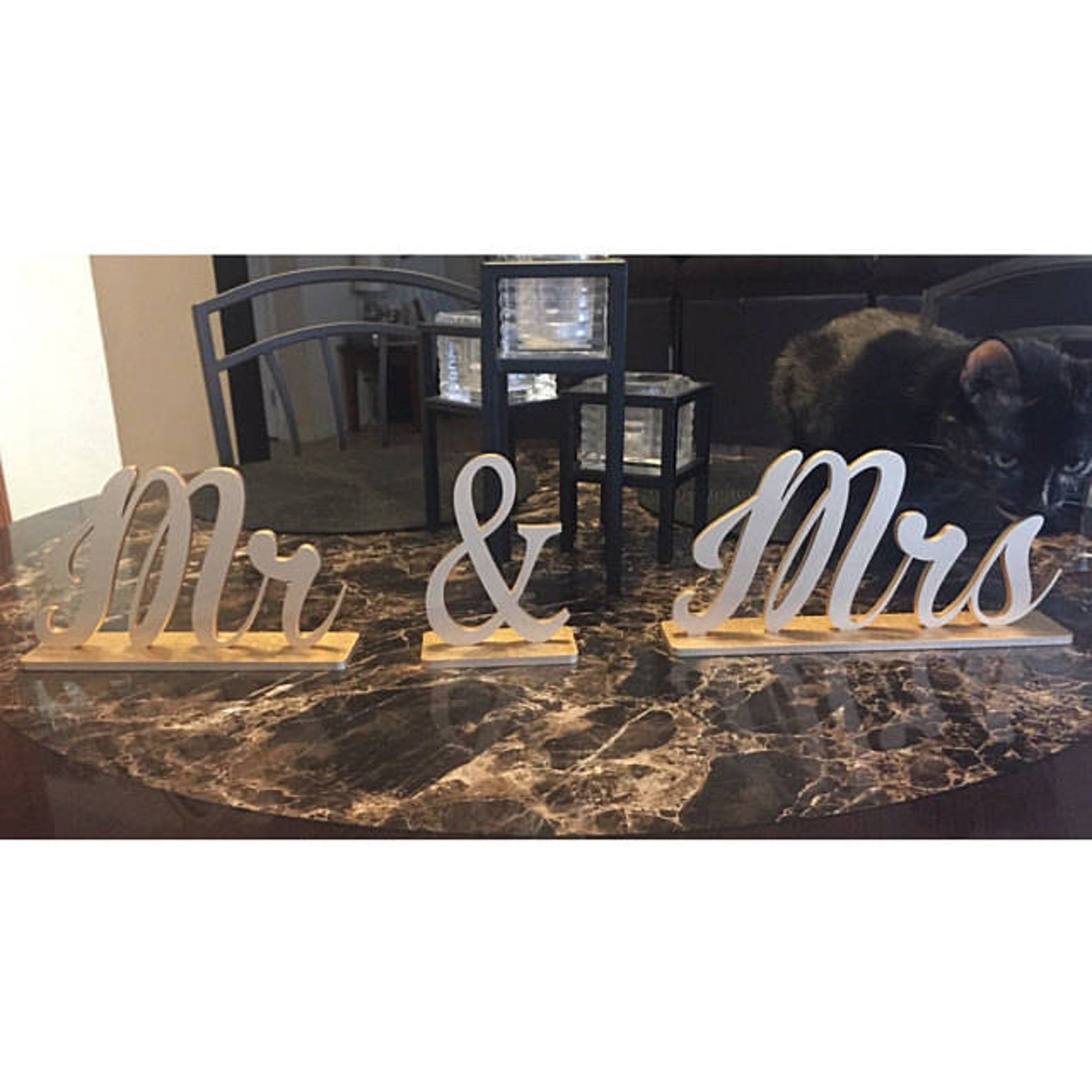 Mr & Mrs Sign Freestanding Mr and Mrs sign Mr and Mrs | Etsy