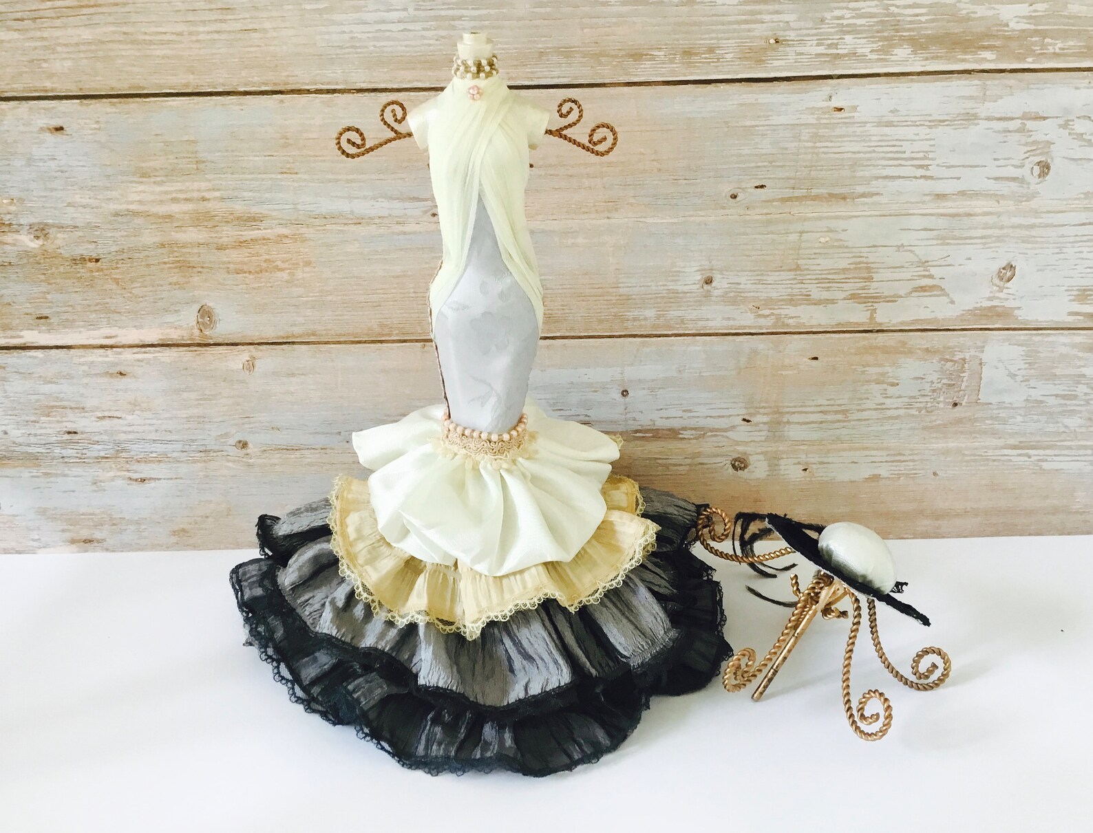 Coquette Vintage Victorian Mannequin Jewelry Display Stand Dress Holder ...