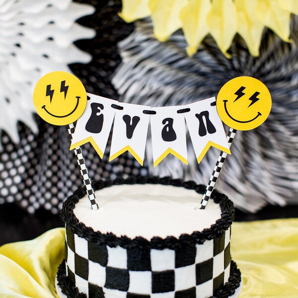 Retro Smiley Face Cake Topper - Etsy