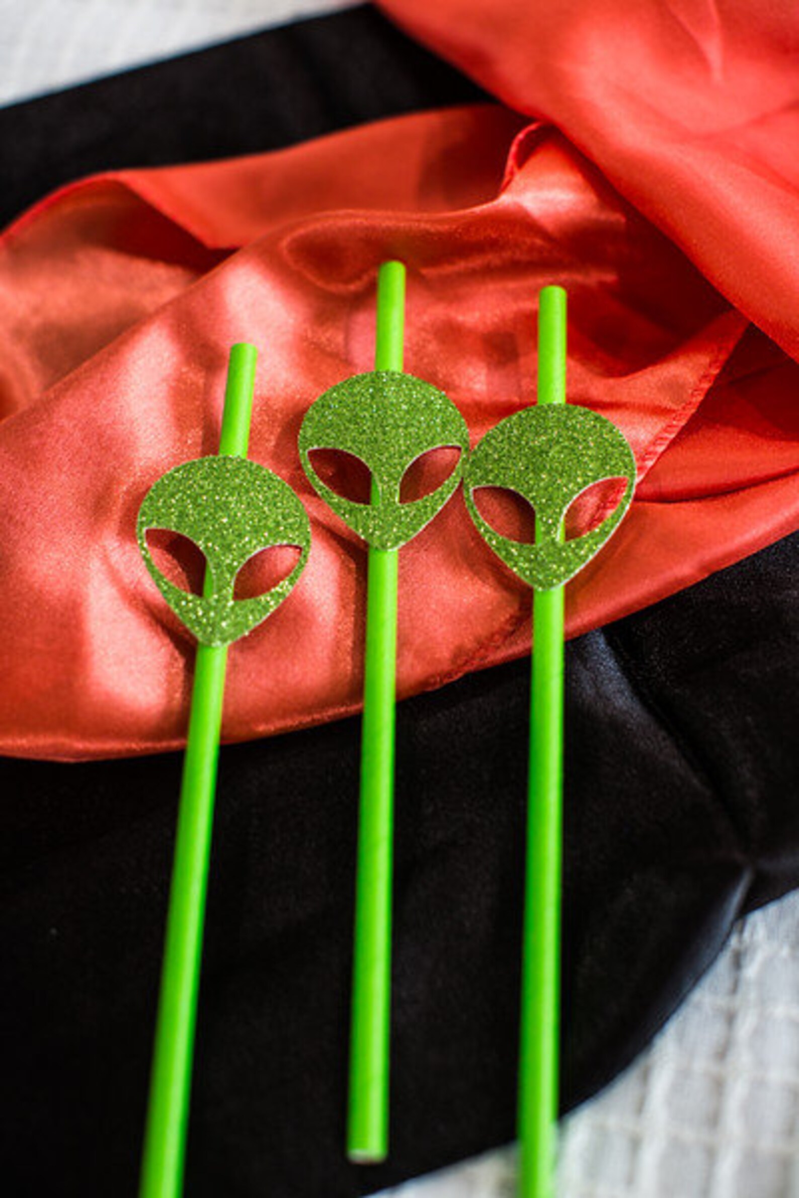 Aliens Party Decorations. Outer Space Party Decorations. - Etsy