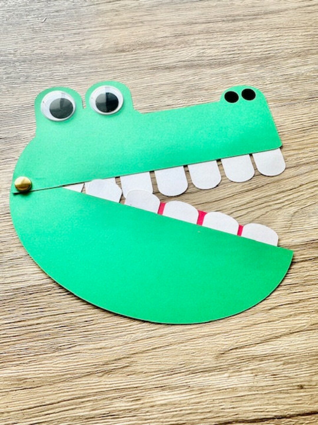 Make Your Own Alligator Paper Craft Kit / DIY Alligator Craft Kit ...