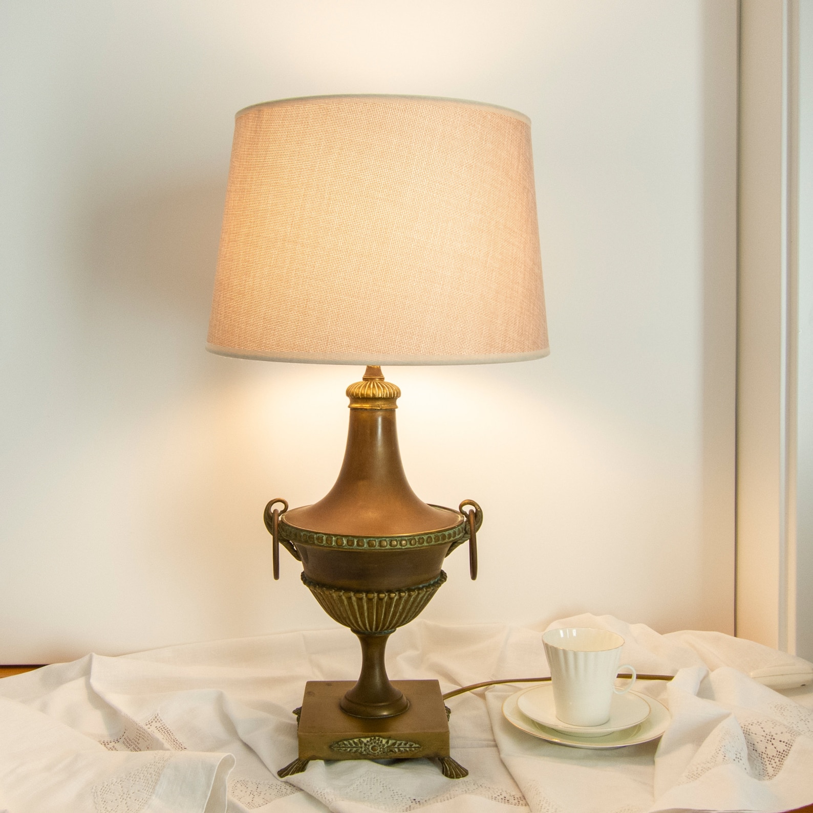 Vintage Bronze Amphora-shaped Accent Light From the 1970s / - Etsy UK