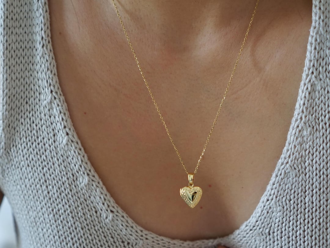 18k Gold Plated Heart Locket - Dainty Heart Locket With Photos - Locket ...