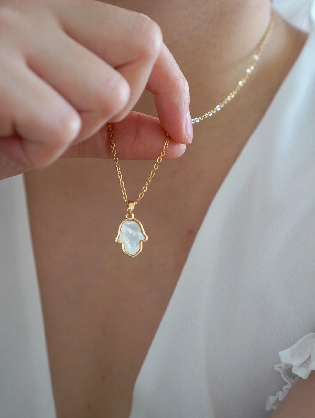 18K Gold Hamsa Hand Charm Necklace - Freshwater Shell - Premium ...
