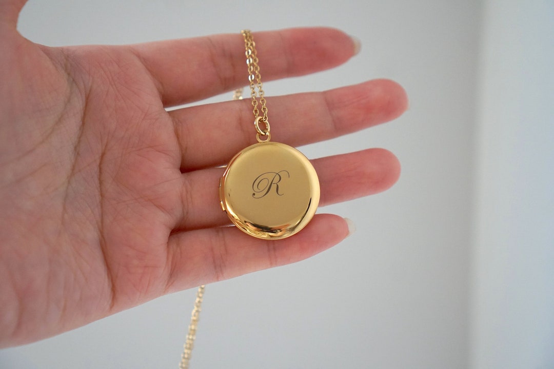 Gold Locket Necklace - Round Locket With Photos - Long Necklaces for ...