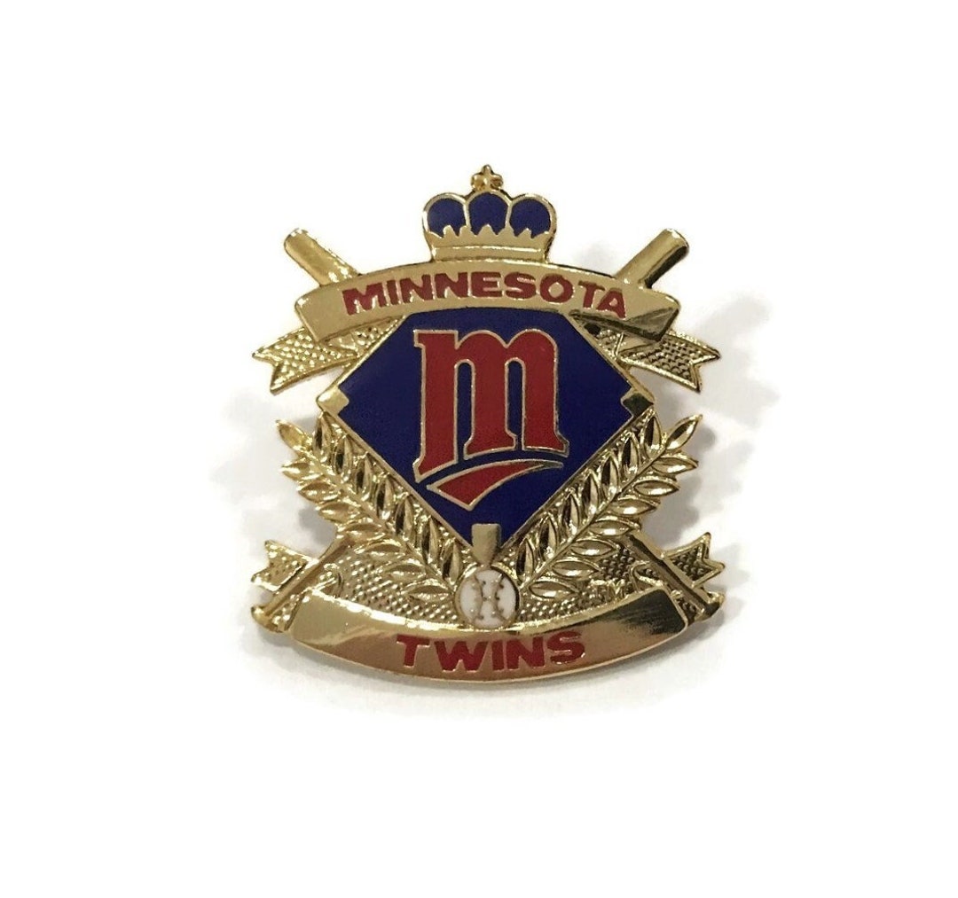 1994 Vintage TWINS Pin +backs ~ New ~ Official MLB Baseball Crest ...
