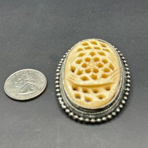 Vintage Ethnic Carved Bone Flower Pendant - Etsy