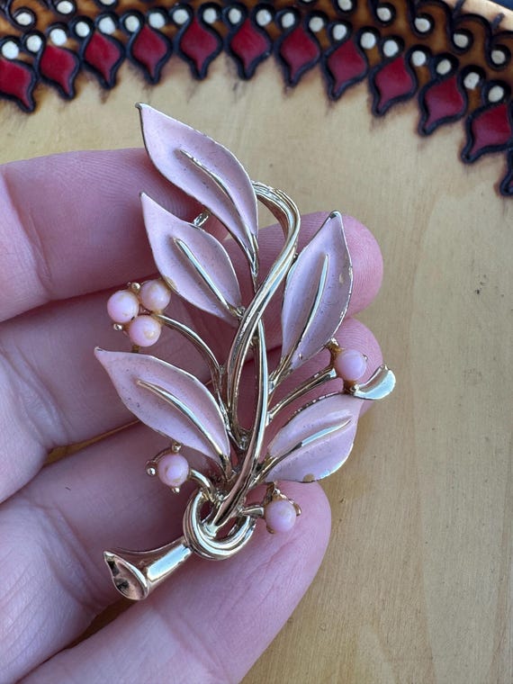 Vintage lisner signed pink - Gem