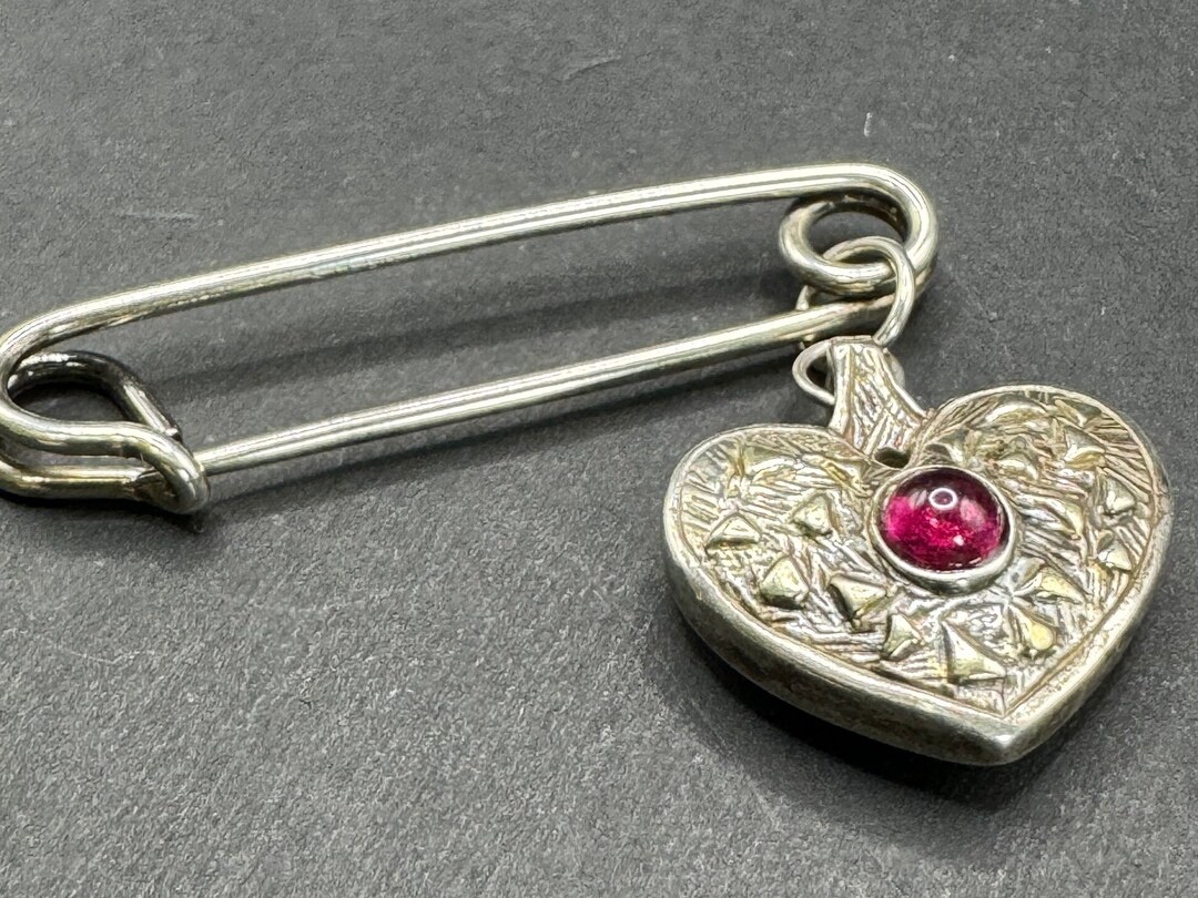 Vintage Sterling Silver Heart Garnet Pin - Etsy