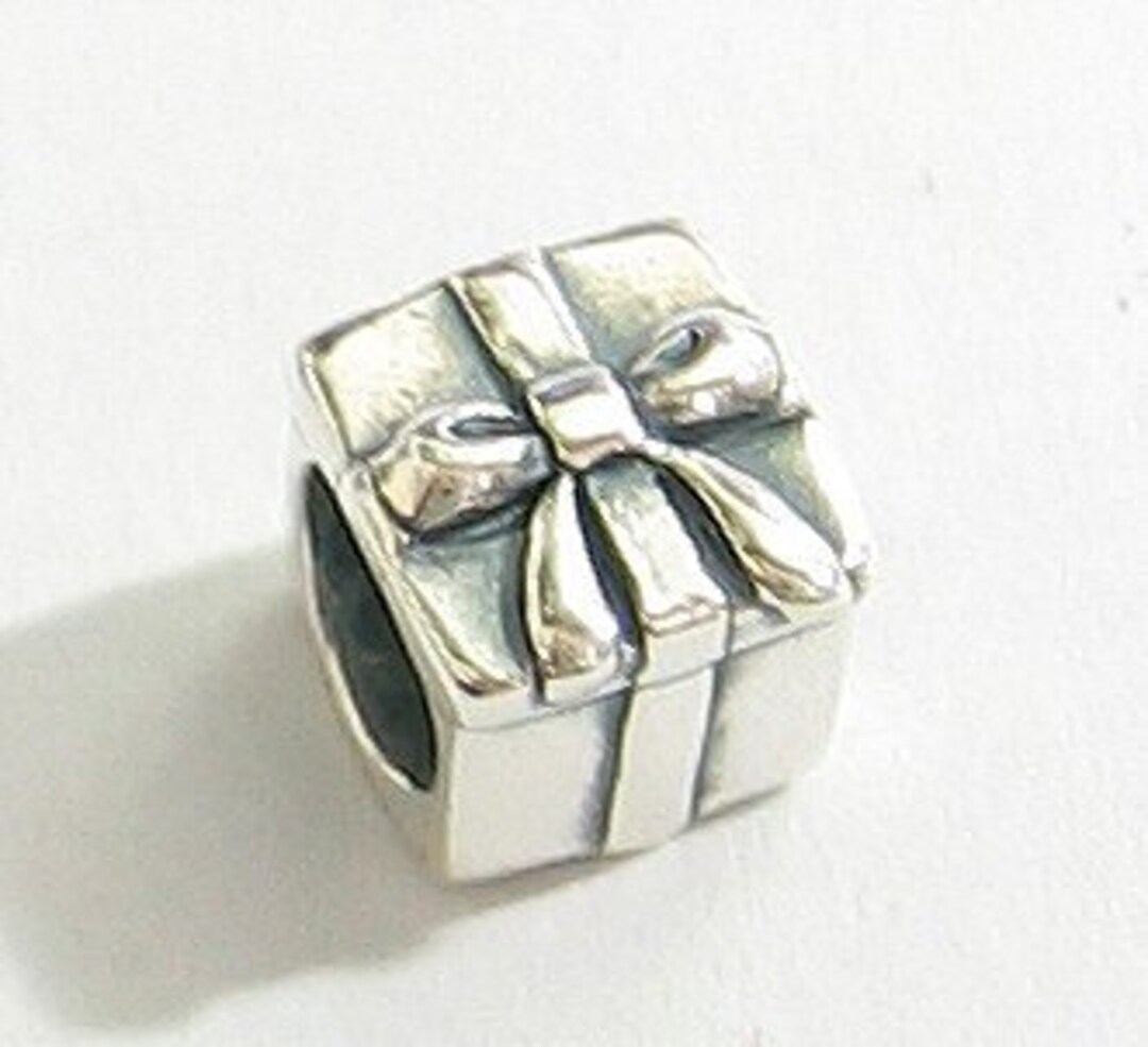 925 Sterling Silver Gift Box With Ribbon Bead Charm 1PC - Etsy