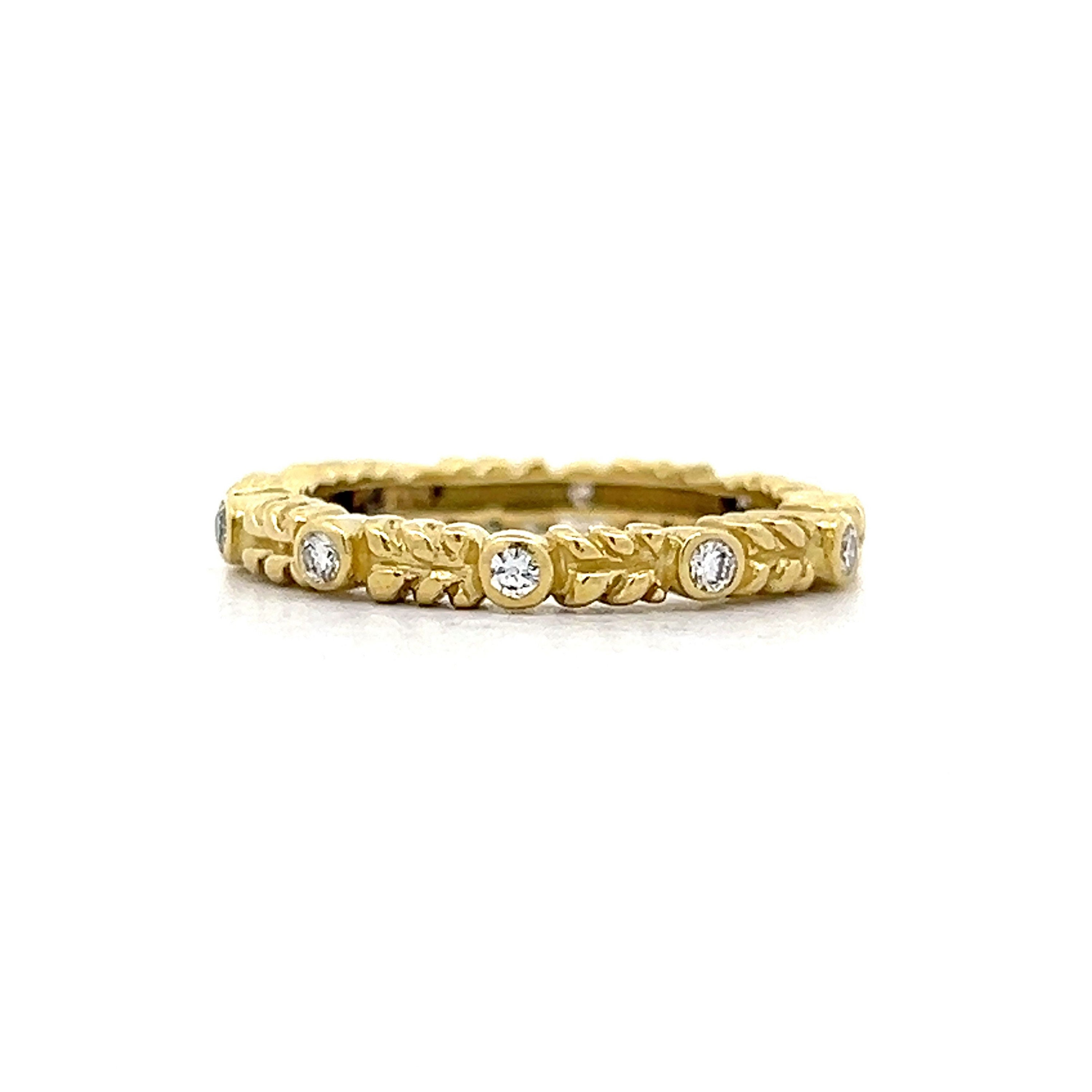 Diamond Leaf Textured Eternity Band in 18k Gold - Etsy
