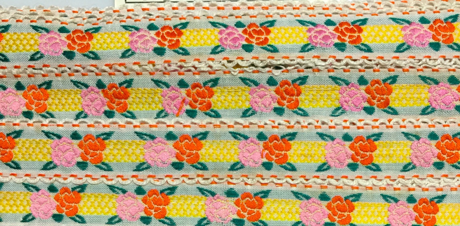 22 Yards of Vintage Jacquard Embroidery Florals. 7/8 Wide. Choose Your ...