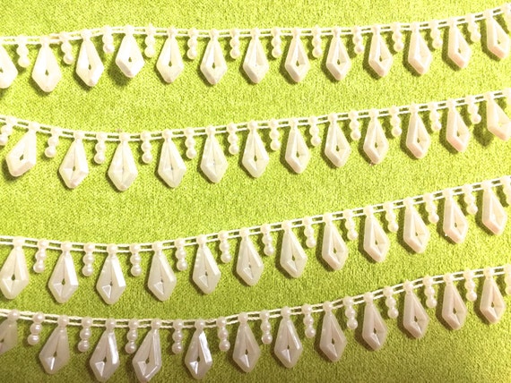 36 Yards of Vintage Woven Edge Pearls Vintage Shiny Textured | Etsy