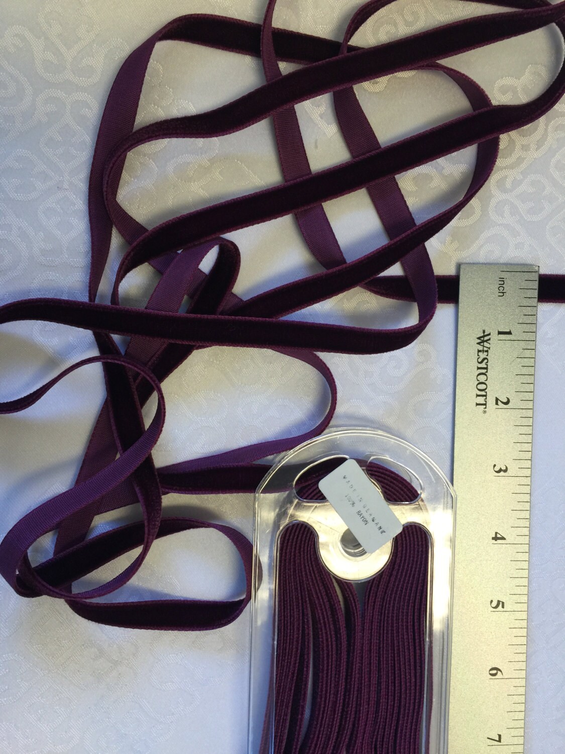 Vintage Narrow Velvet Ribbon. Sold by the bolt of 10 yards. | Etsy