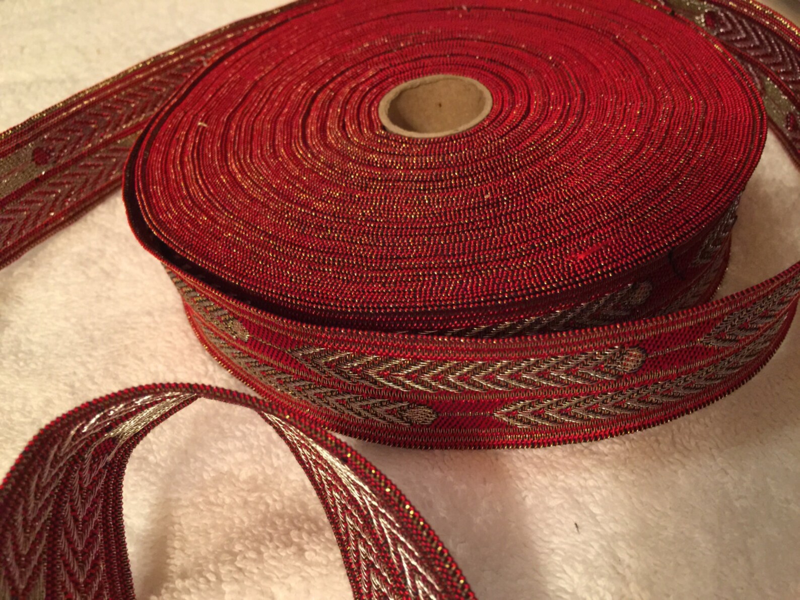 Vintage Metallic Red Gold Trim, Metallic Vintage Trim. Sold by the Yard ...