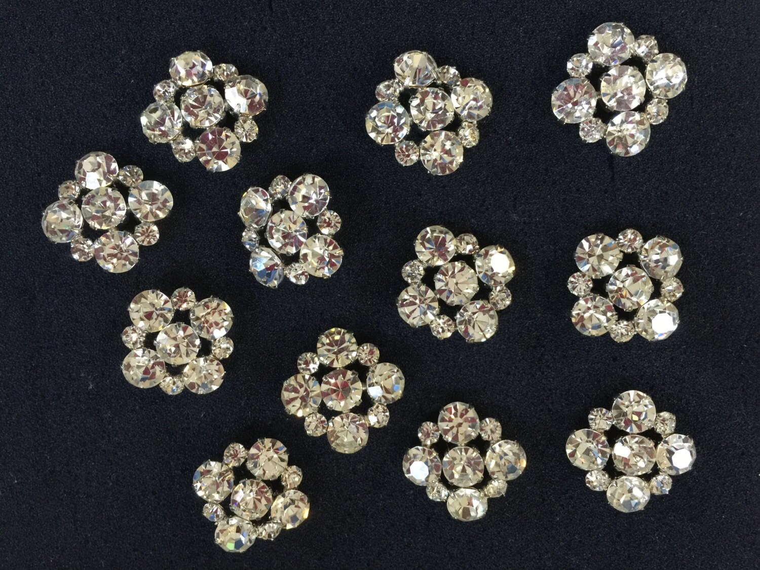 12 Czech Rhinestone Buttons. Made in Czech Republic. 7/8 Wide - Etsy