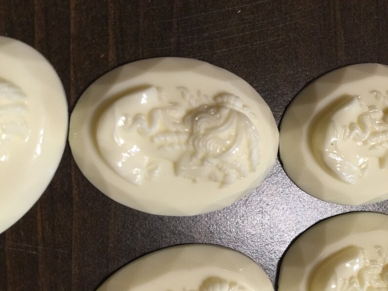 12 Pcs.vintage Cabochons Ivory Victorian Lady Cameo - Etsy