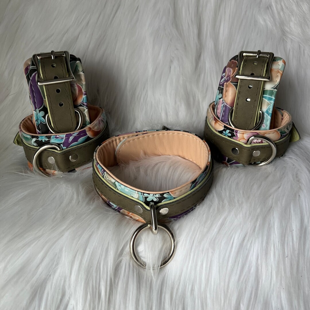 Leather Bondage Set, Restraints, Collar, Posture Collar, Blindfold ...