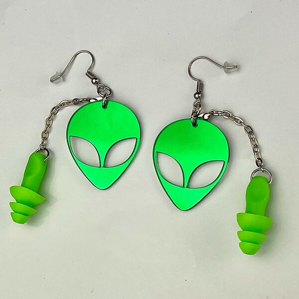 Green Alien - Etsy