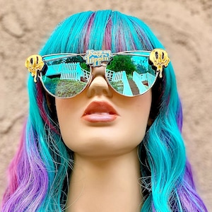 Melting Smiley Face Drippy Smiley Face Trippy Sunglasses Dripping ...