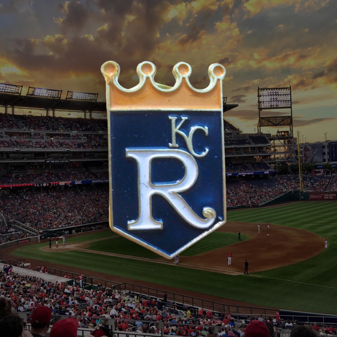 Vintage Kansas City Royals Collectable 1990's MLB Baseball Lapel/ Hat ...