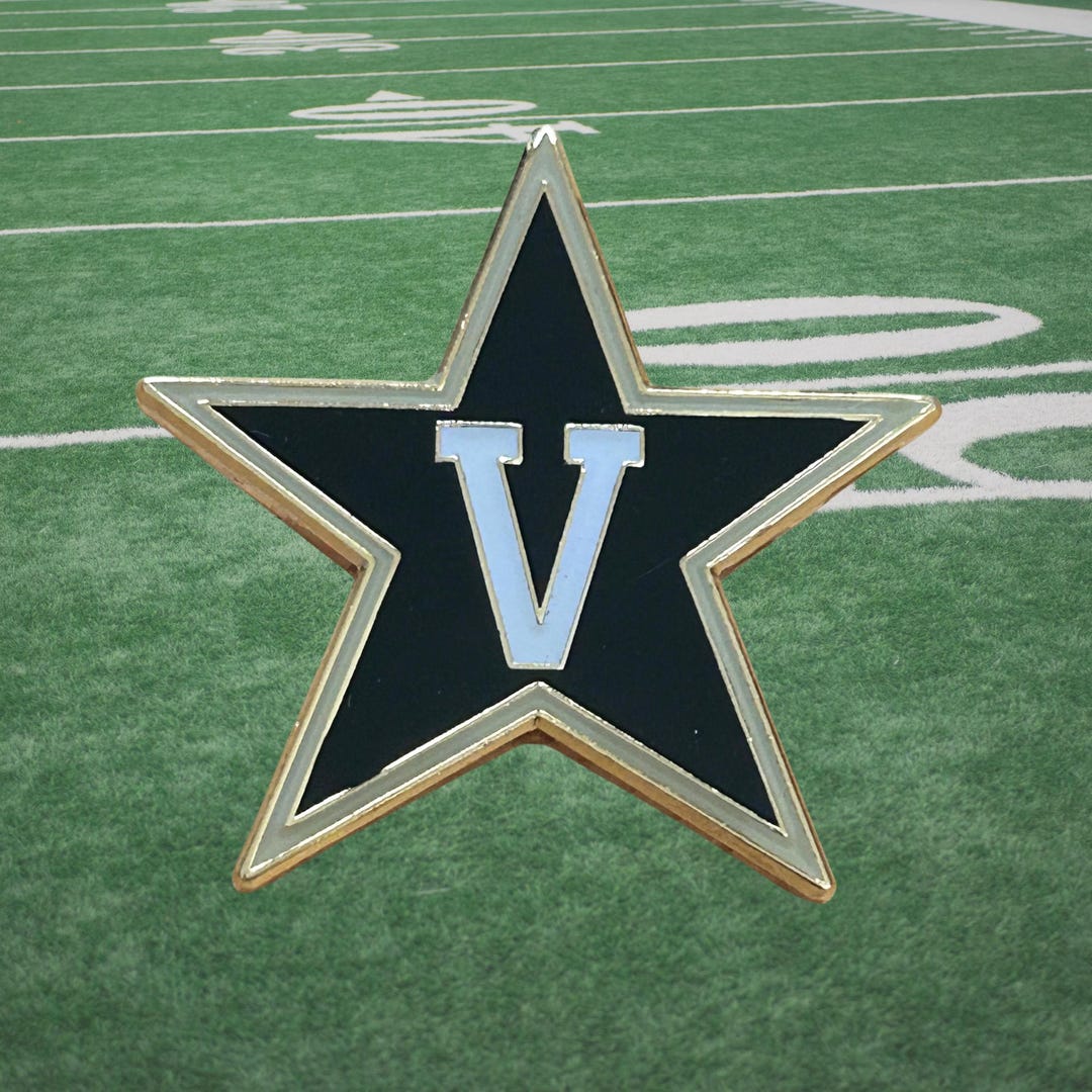 Vintage Vanderbilt Commodores Lapel/ Hat Pin - Etsy