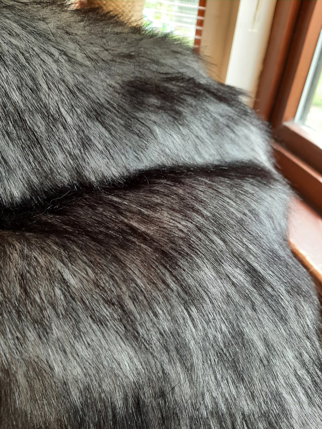 Super Soft Luxury Faux Fur Fabric Dark Grey With Black Sprinkles 60mm ...