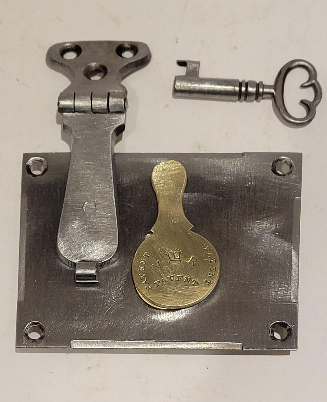 Cast Iron Antique Trunk Lock With Key - Etsy
