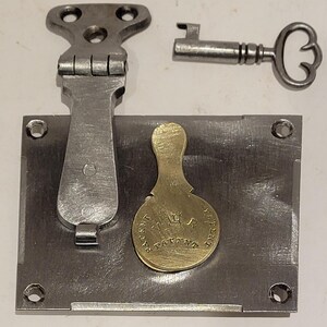 HMSAntiqueTrunks (Ships from: the US) - Etsy