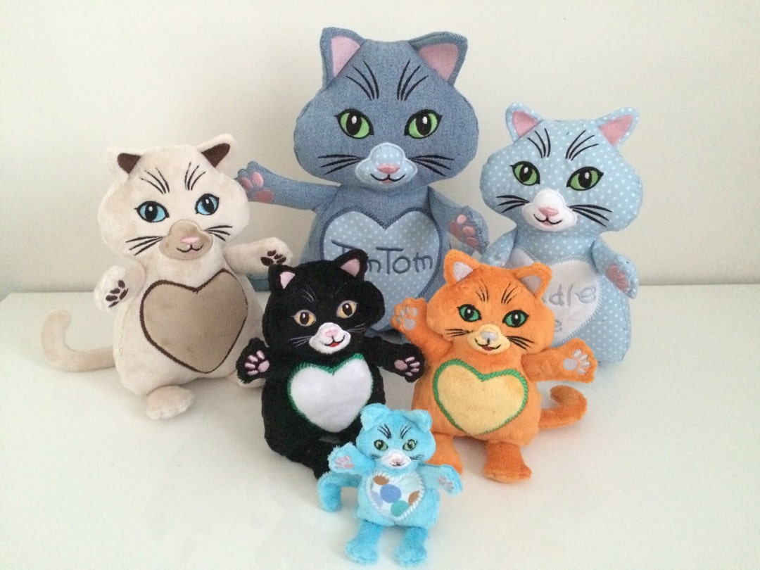Timtom the Cat and Family - Machine Embroidery ITH - 4x4, 5x7, 6x10 ...