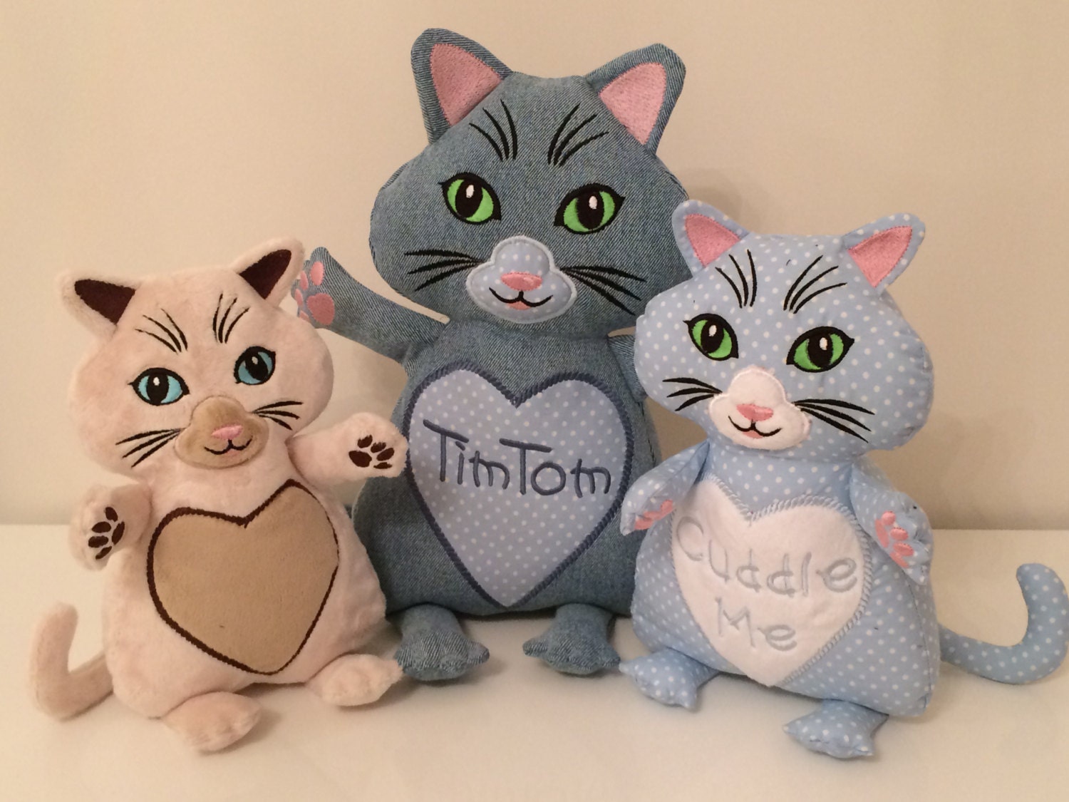 Timtom the Cat and Family - Machine Embroidery ITH - 4x4, 5x7, 6x10 ...