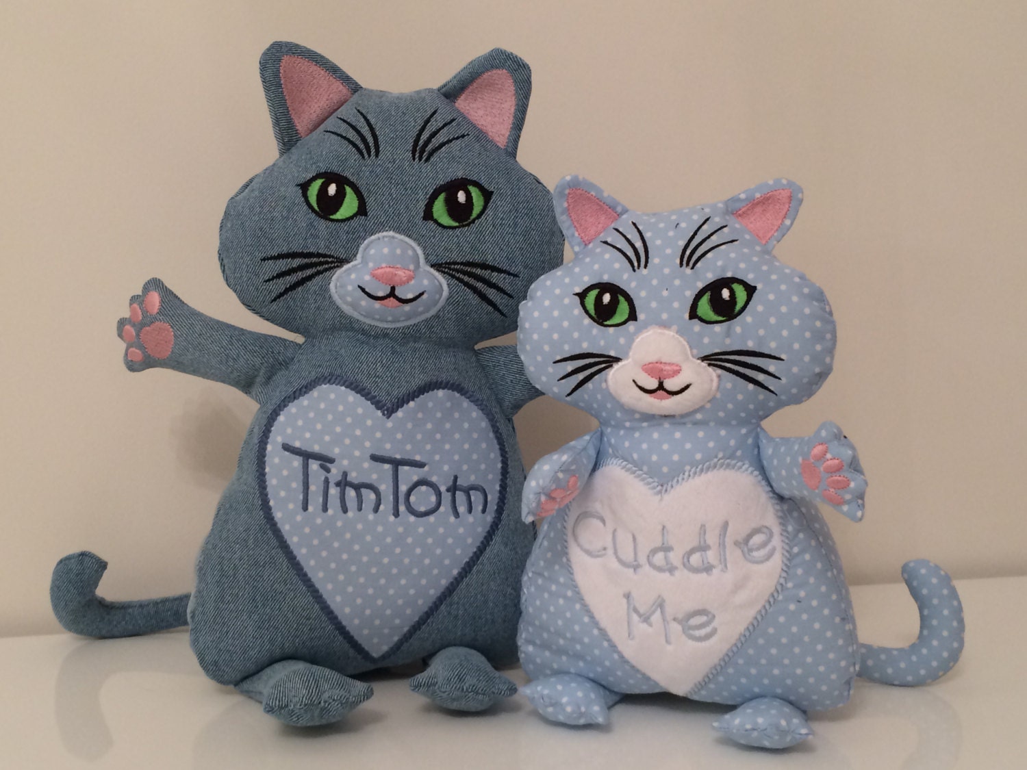 Timtom the Cat and Family - Machine Embroidery ITH - 4x4, 5x7, 6x10 ...