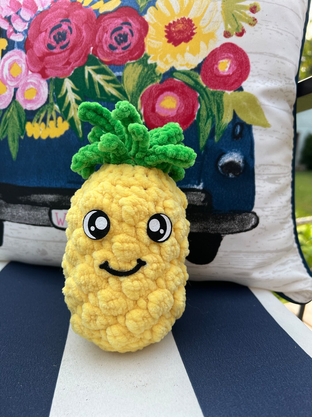 Pineapple Buddy - Etsy