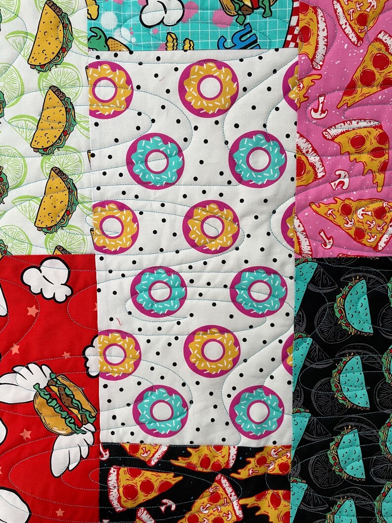Snack Shack Food Quilt 60 X 71 - Etsy