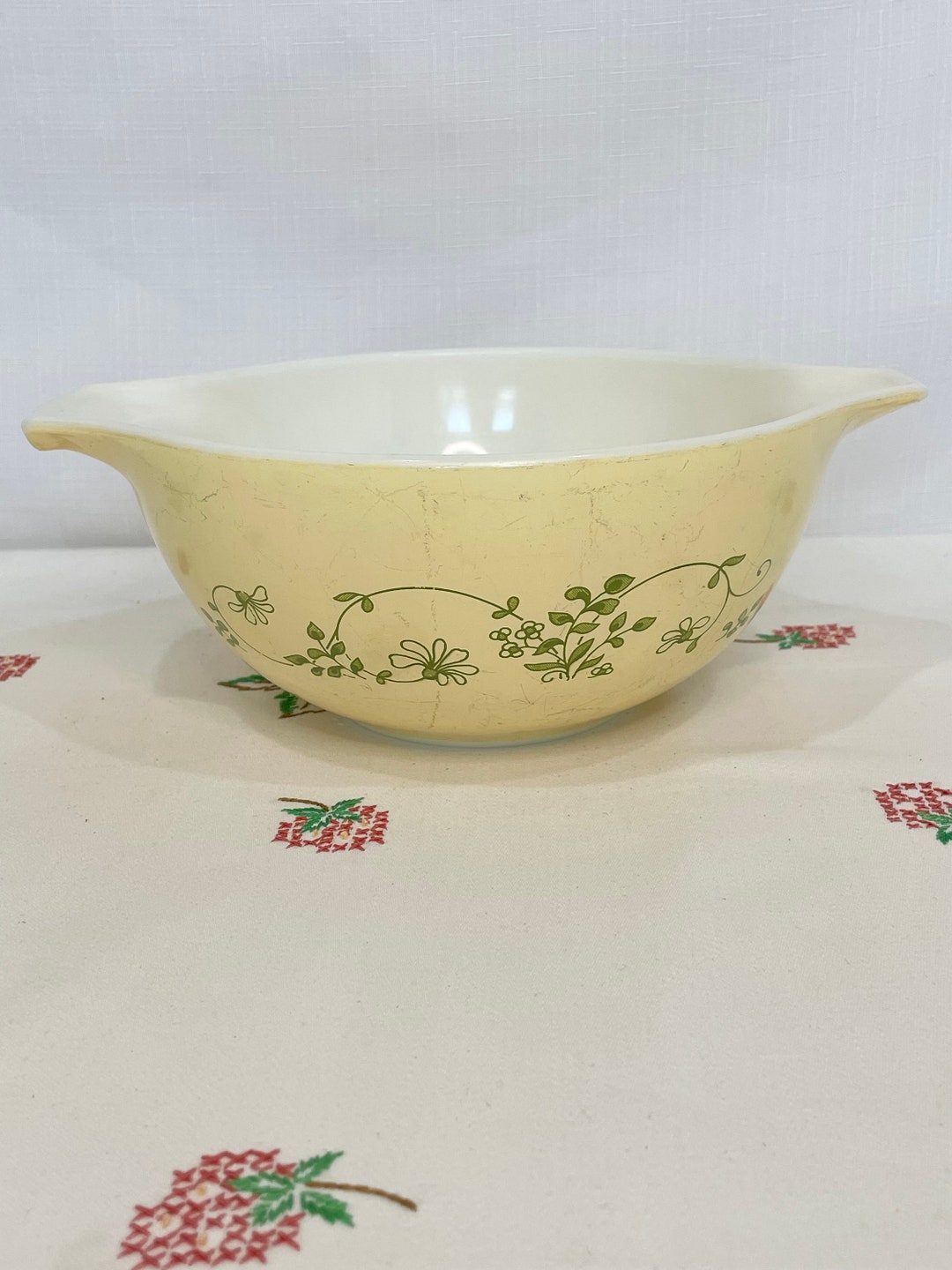 Pyrex Shenandoah 442 Mixing Bowl With Cinderella Handles - Etsy