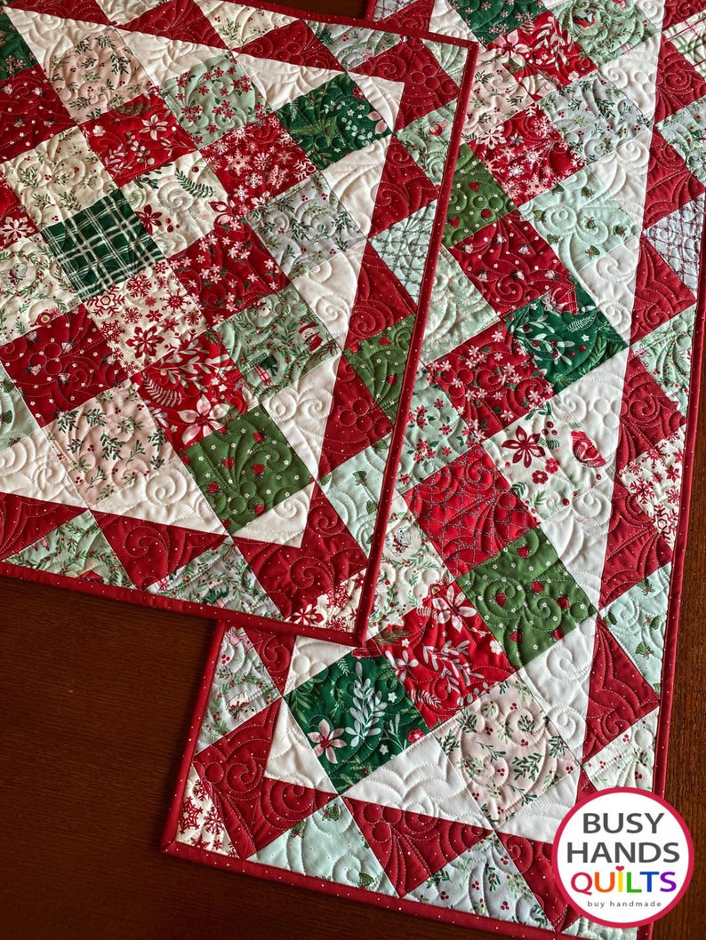 6 Sizes Jolie Quilt Pattern, PRINTED, 3 Runner Sizes and 3 Topper ...