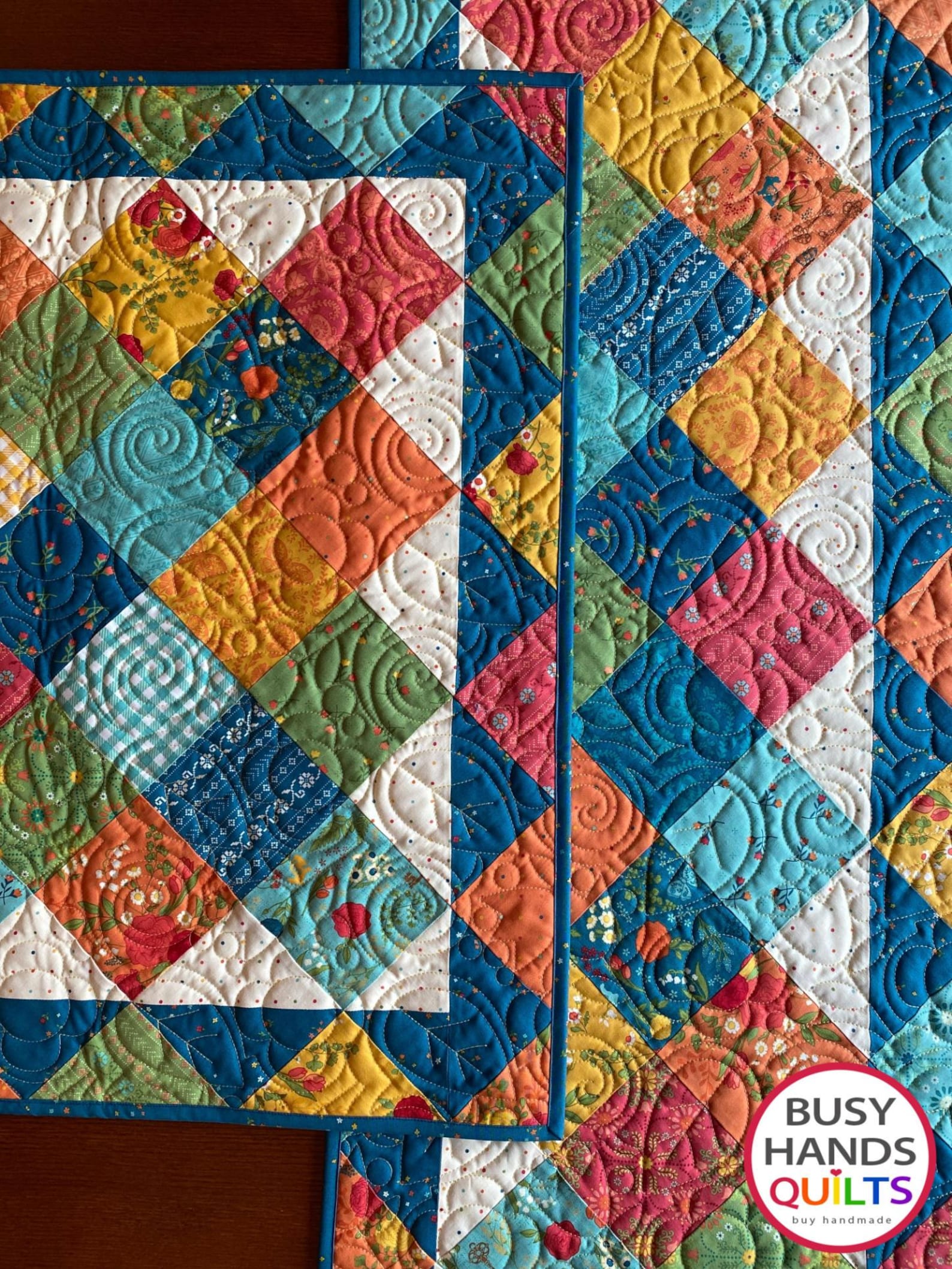 6 Sizes Jolie Quilt Pattern, PRINTED, 3 Runner Sizes and 3 Topper ...