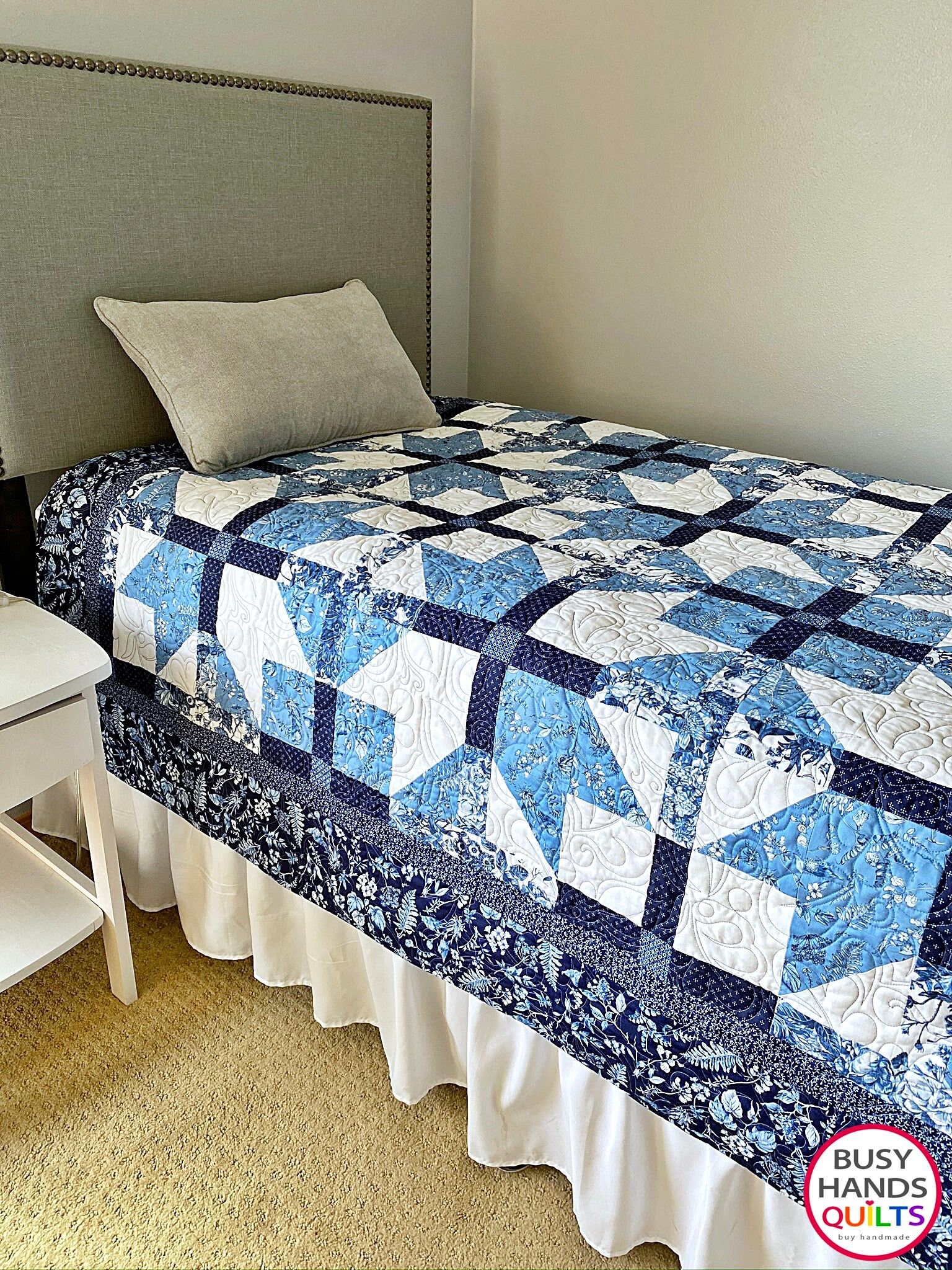 4 Sizes Mariposa Quilt Pattern PRINTED Throw Twin Queen - Etsy UK