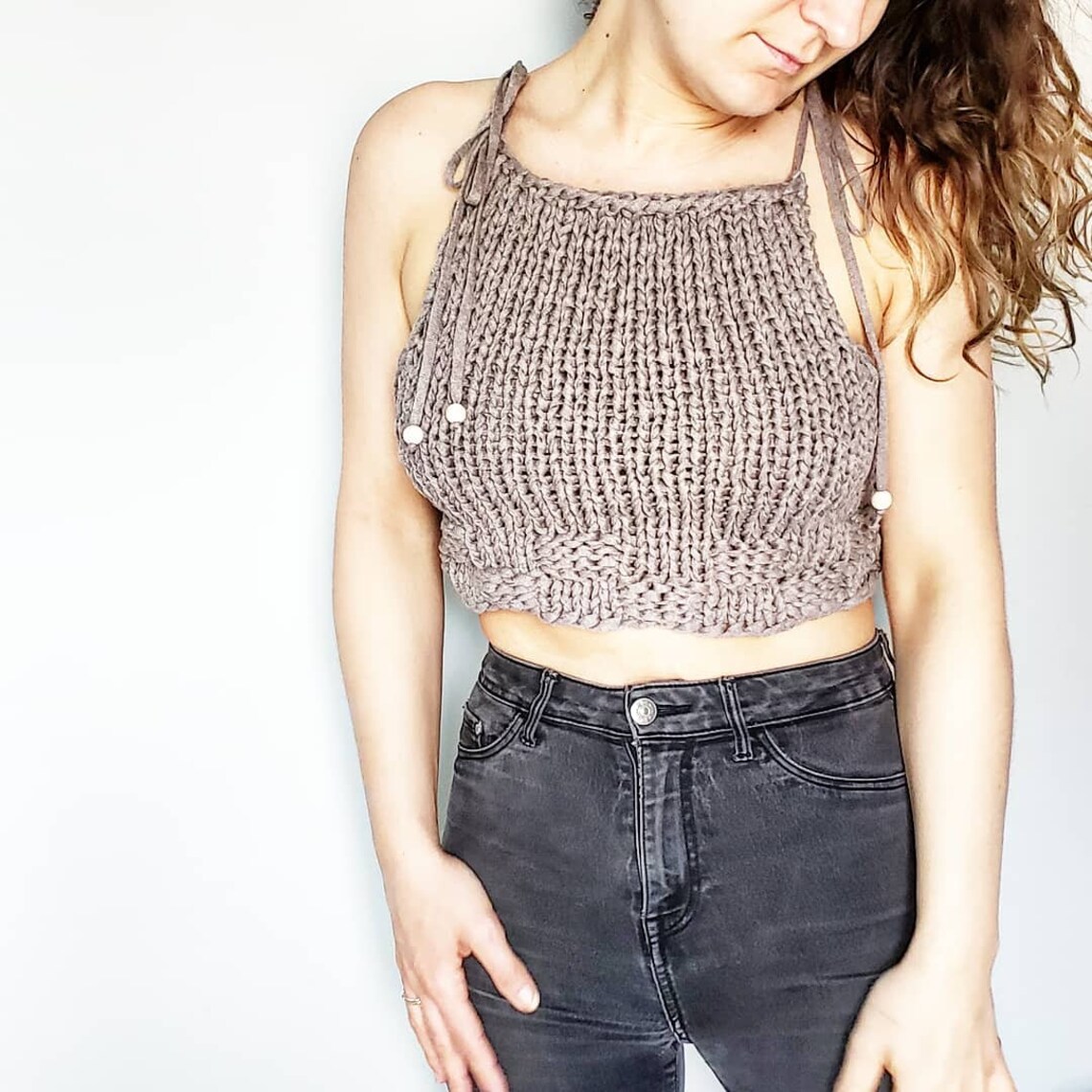 Knit Pattern for the Minimalist With A Twist Halter Top Easy | Etsy