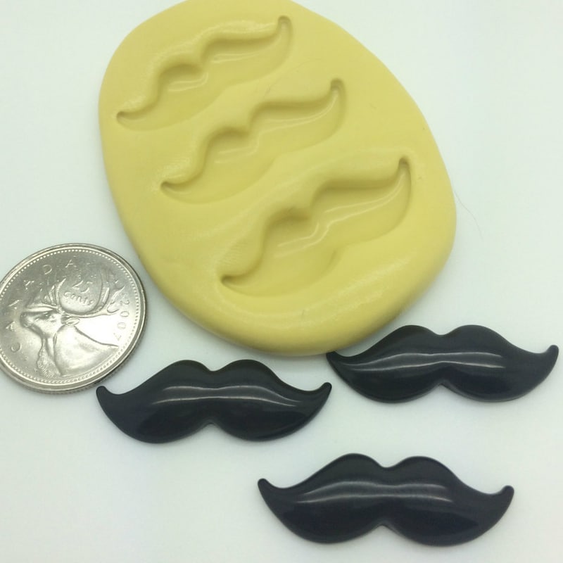 Molde bigotes - Etsy México