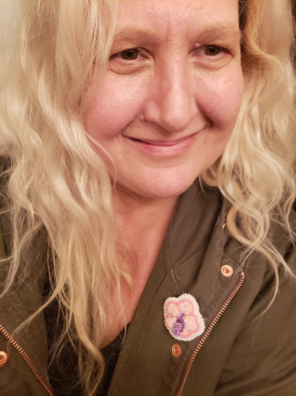 Artistic Beaded V Jay-Jay Pin | Etsy