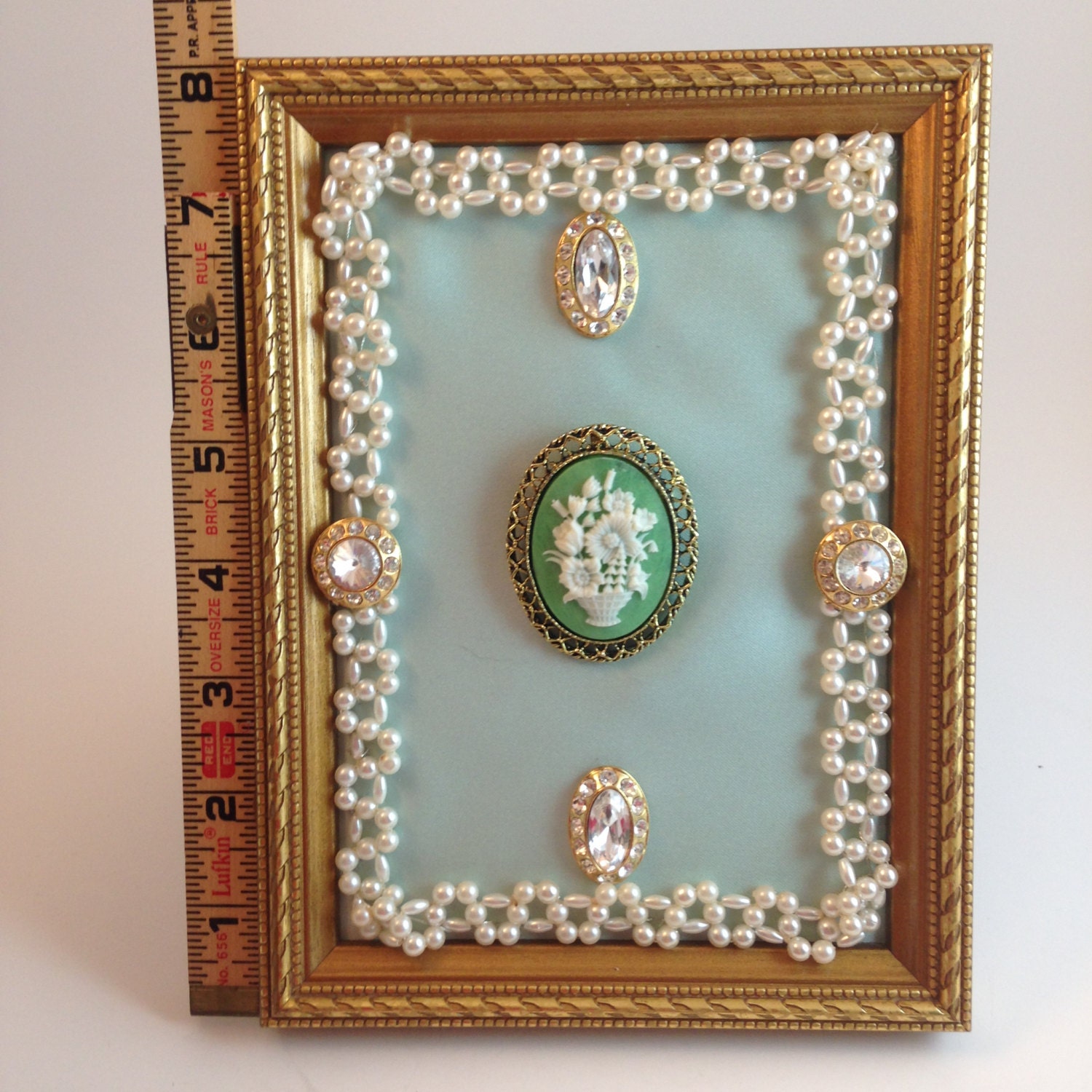 Beautiful Vintage Pin Centered With Pearls and Rhinestones Picture Art ...