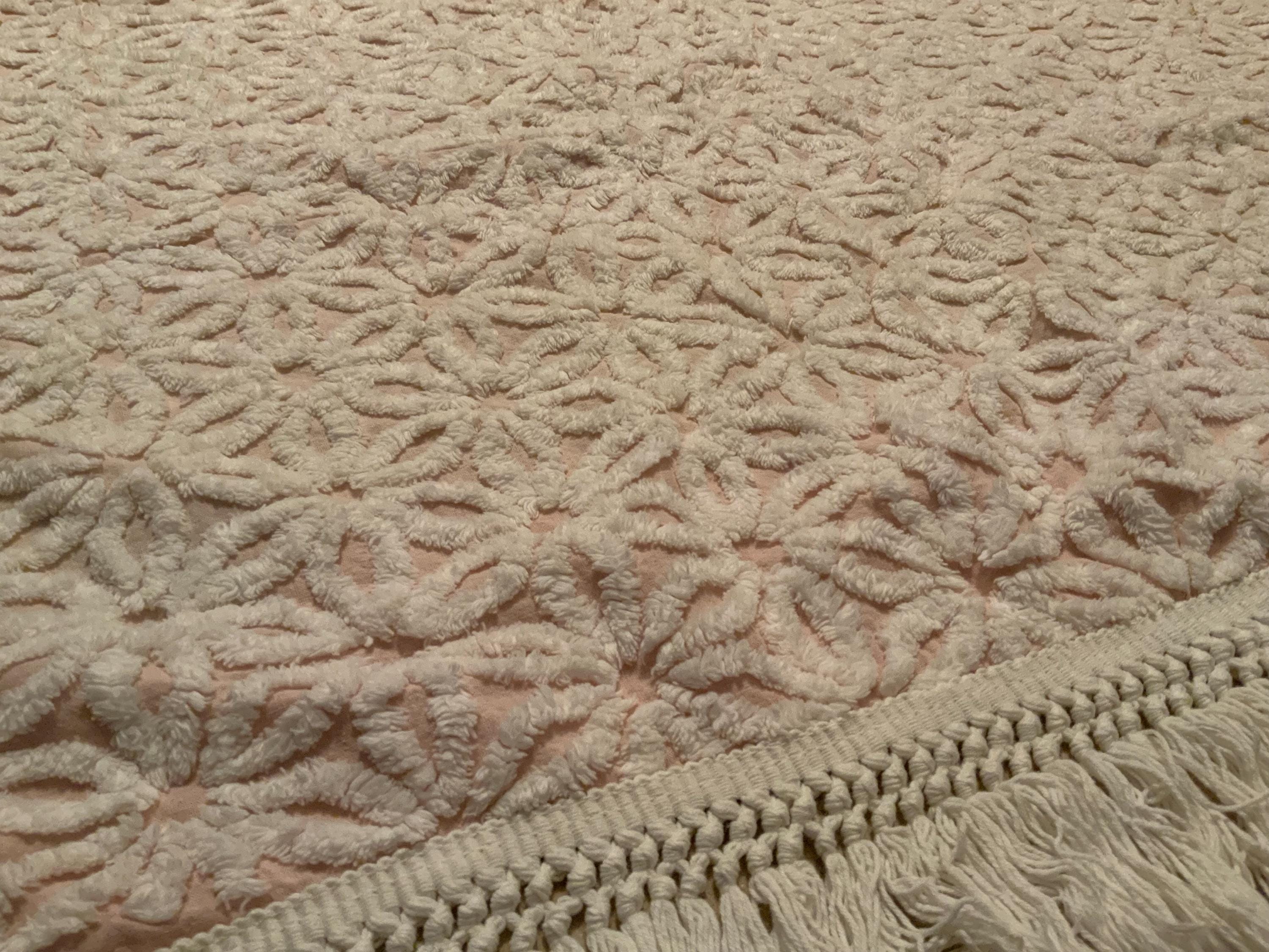 Vintage Chenille Bedspread, Pink Daisy Hoffman, 103” X 93”, Whole ...
