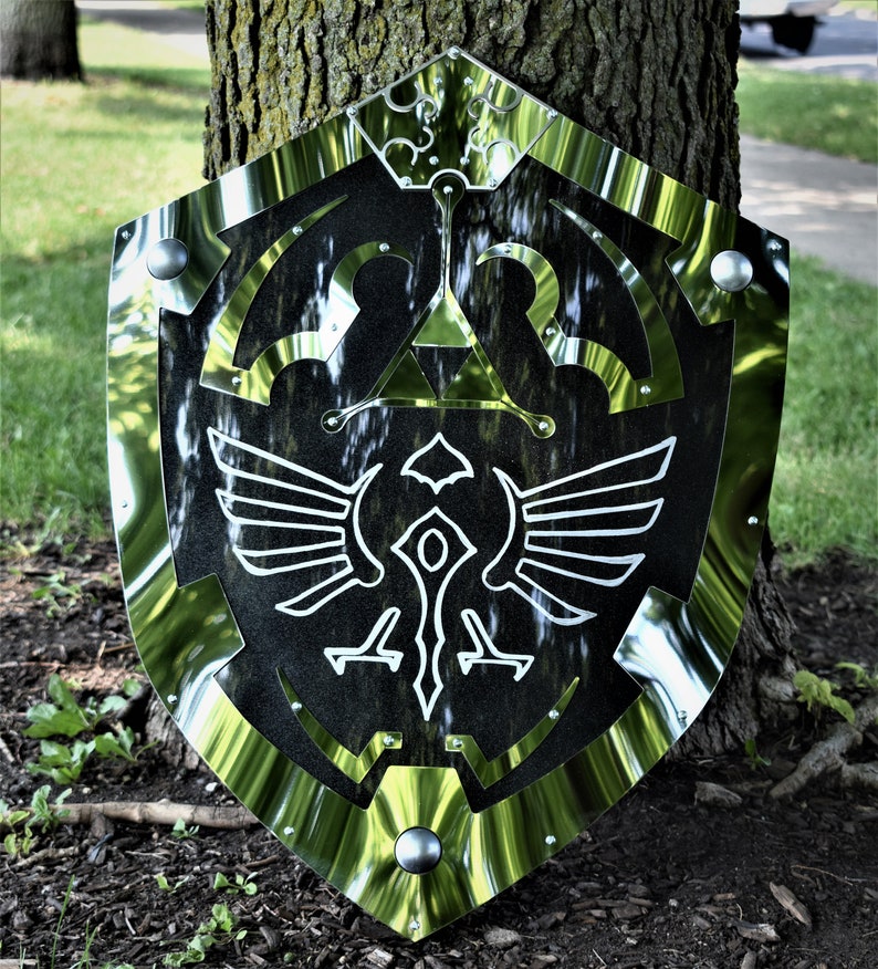 Dark Link Hylian Shield - Twilight Princess - Steel-plated, Battle ...