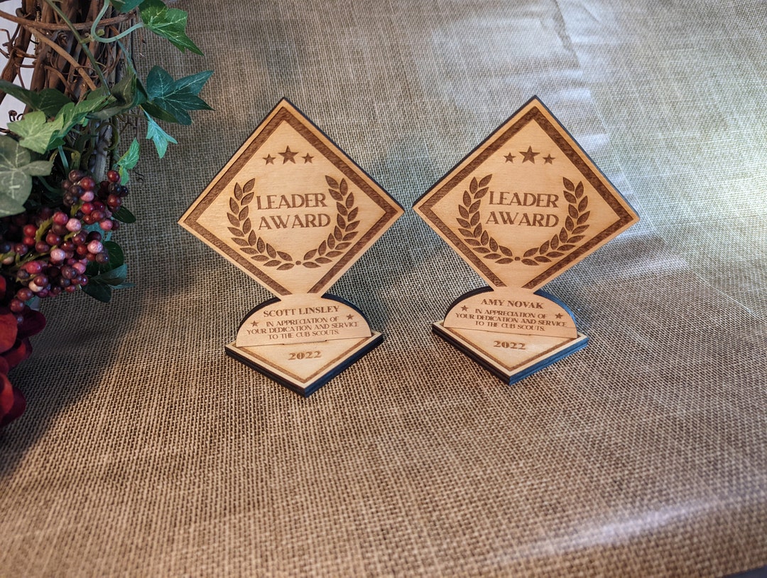 Wood Leader Award - Laser Engraved Personalized - Etsy