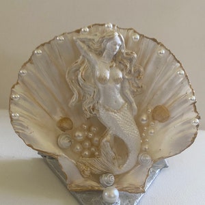 Mermaid Ornament Handmade Gold Painted Scallop Shell, Pearls, Seashells ...