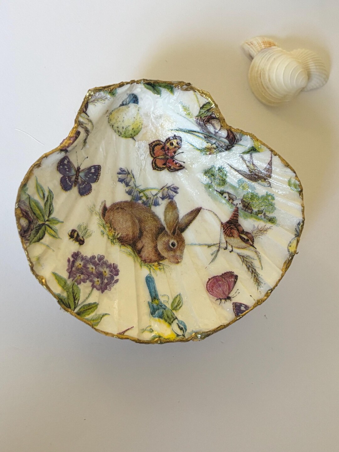 Bunny Spring Ring Dish Decoupage Shell Trinket Holder Decorative Rabbit ...
