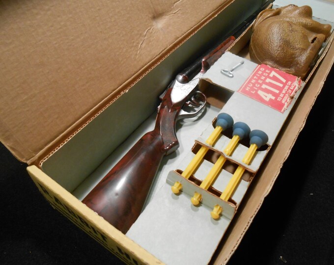 Louis Marx 1950's Rabbit Hunt Dart Game. Original Darts, License, Key ...