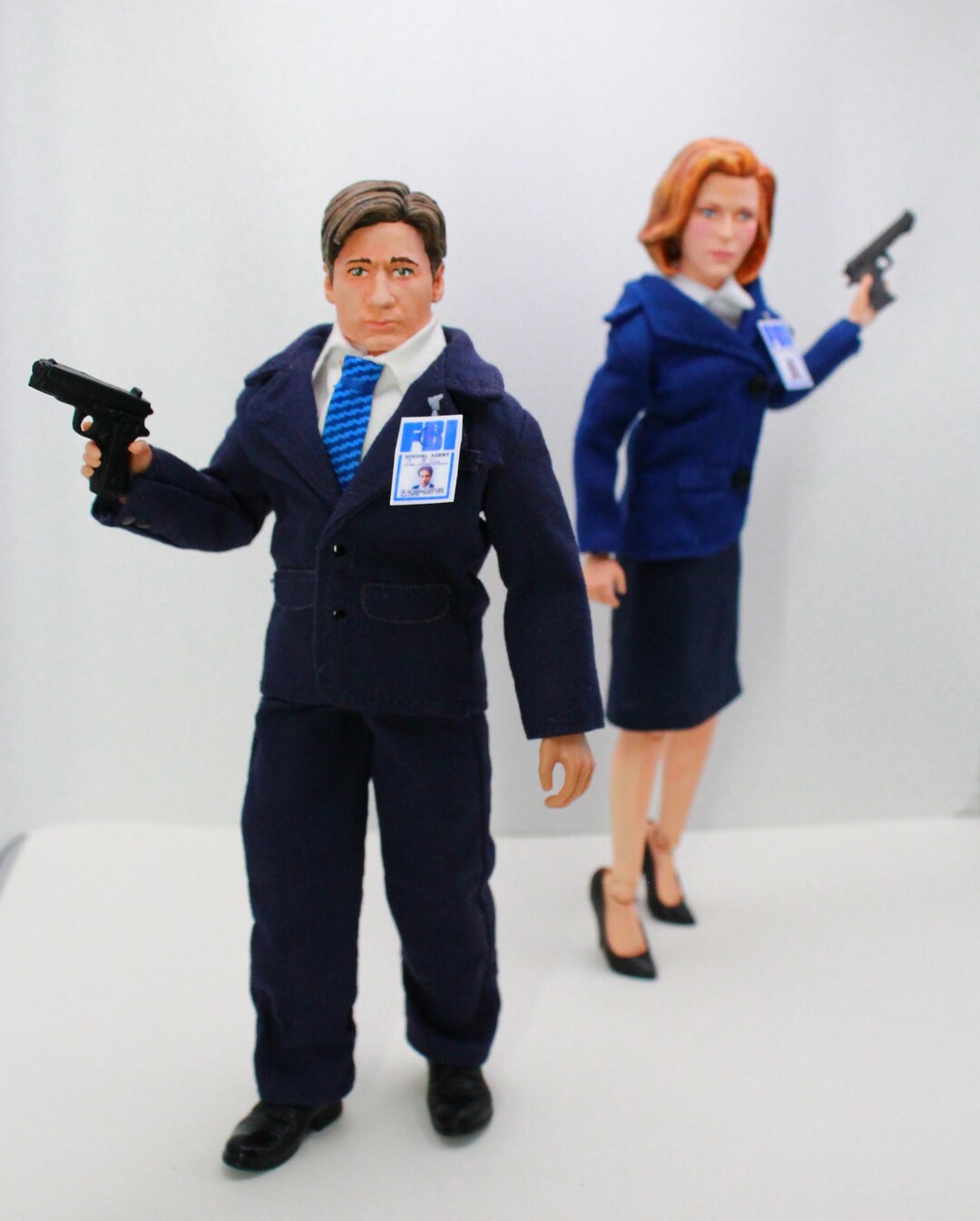 Custom Mulder and Scully X Files Action Figure 2-pack, Mego Scale - 8 ...