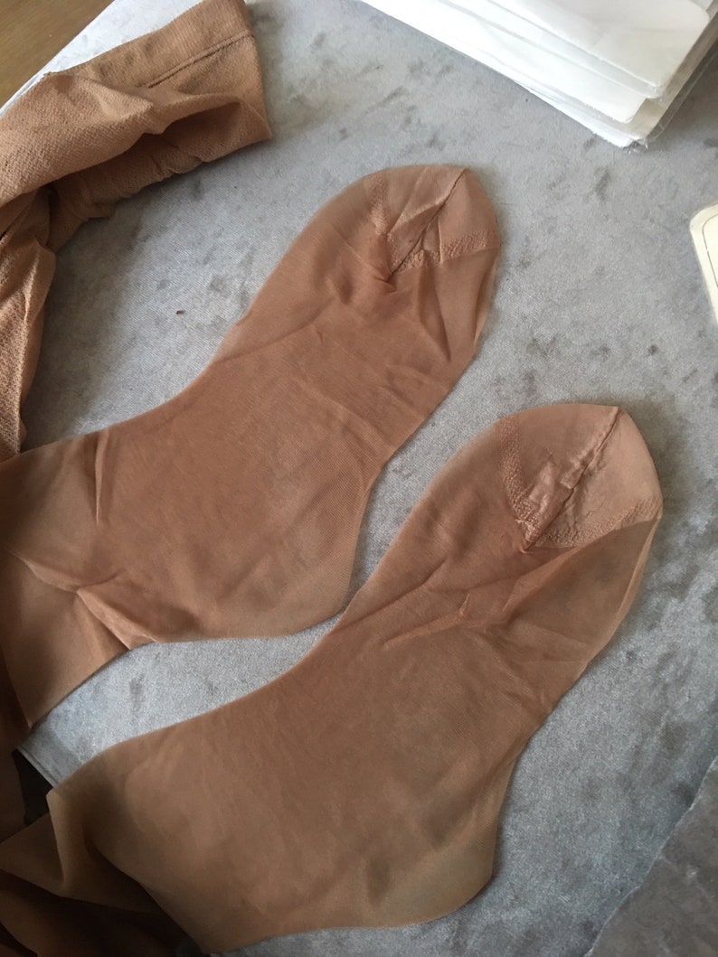 Vintage Reinforced Toe Pantyhose from the 1960s. Control Top | Etsy